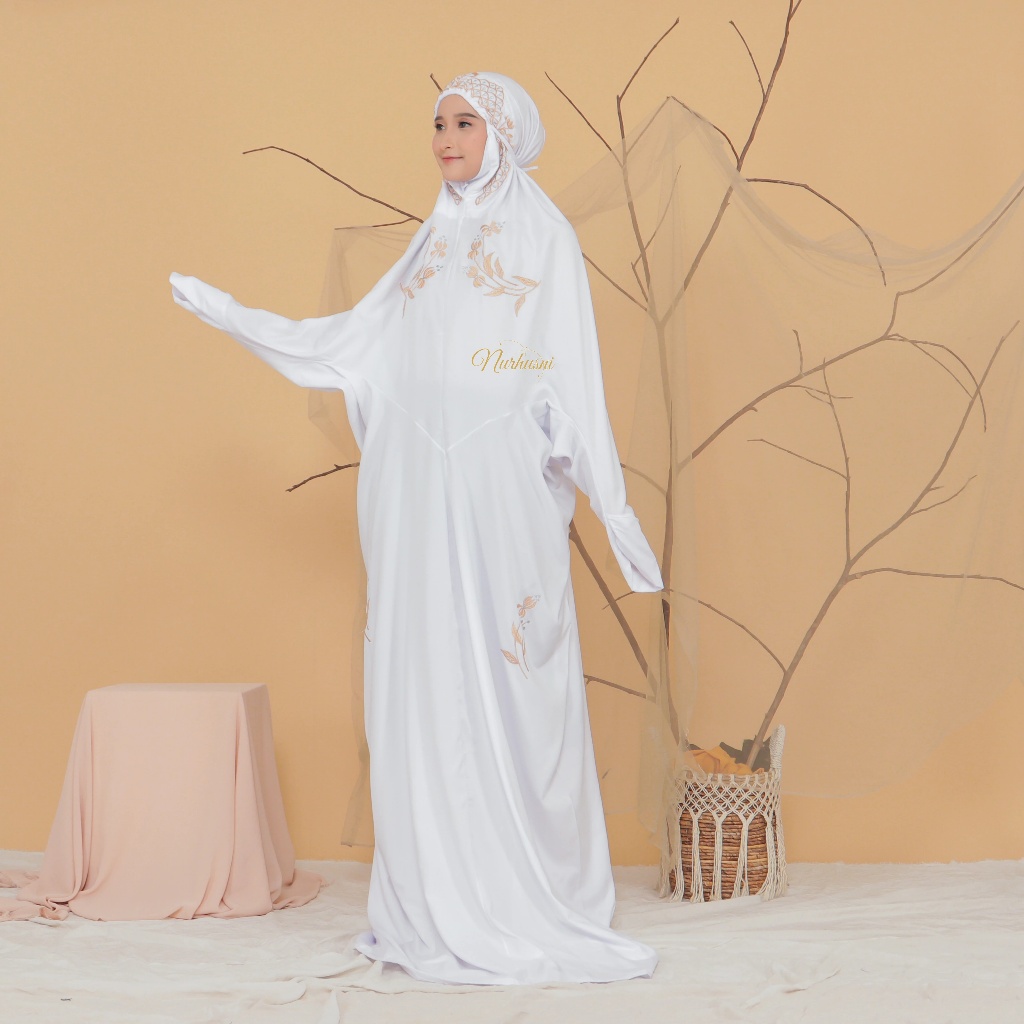 KATUN PUTIH Adult Canal Jumbo Embroidery Manual Daifa |Telekung ...