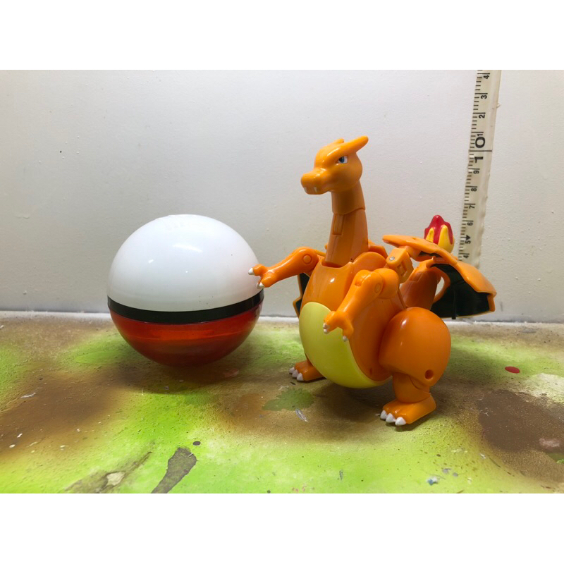 Pokemon Charizard Ball Figure | Shopee Malaysia