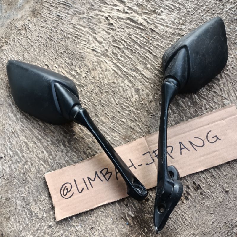Original second hand yamaha r25 rear view mirror removed from unit ...