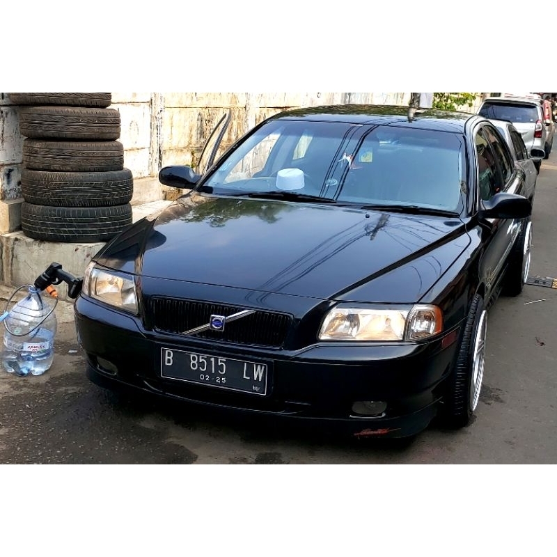 PRICE OF LIPS BUMPER VOLVO S80 S40 S70 S60 ETC MAKE APPEARS CEPER RUB | Shopee Malaysia