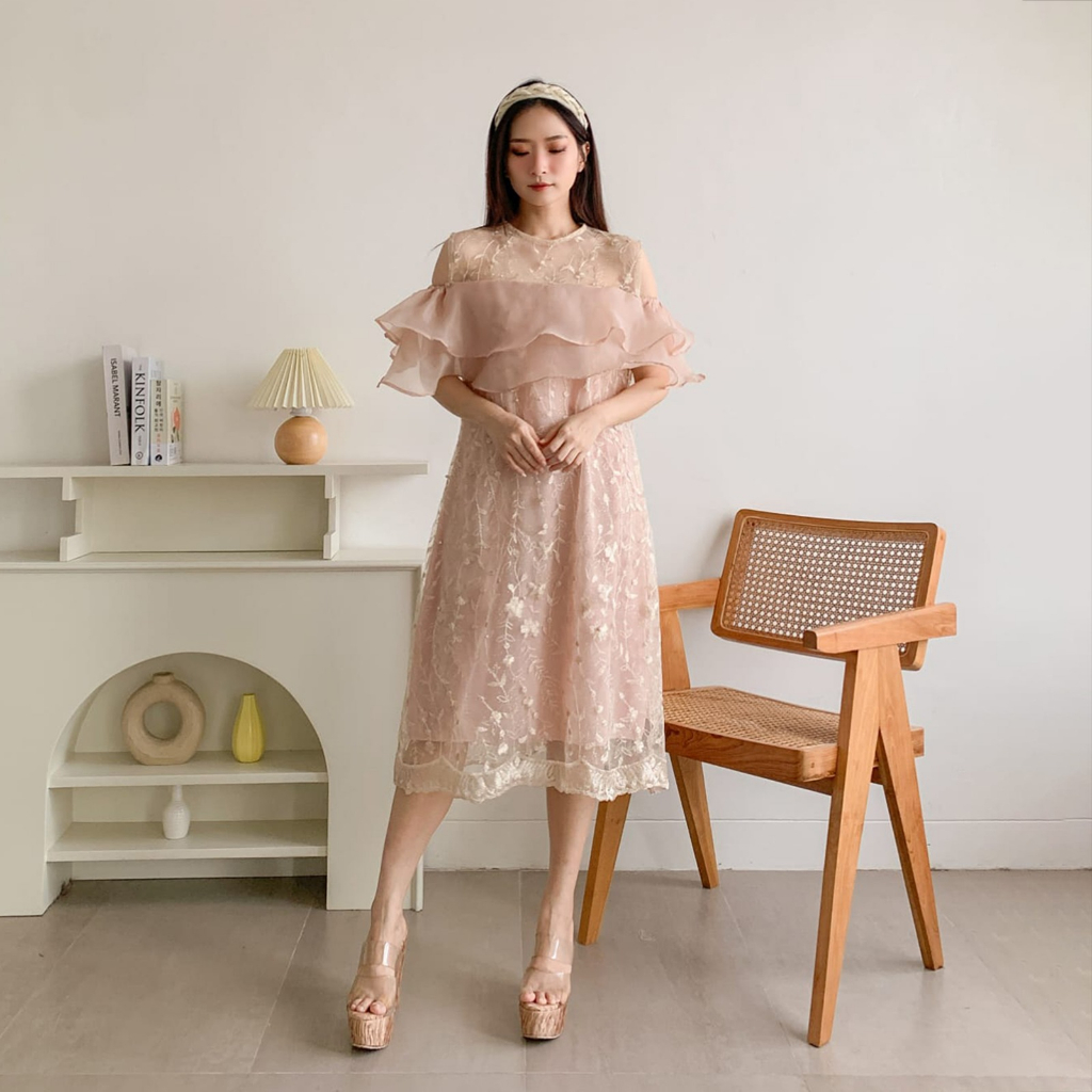 MERAH Arabella ML XL XXL Brocade Organza Sabrina Christmas Dress Korean ...