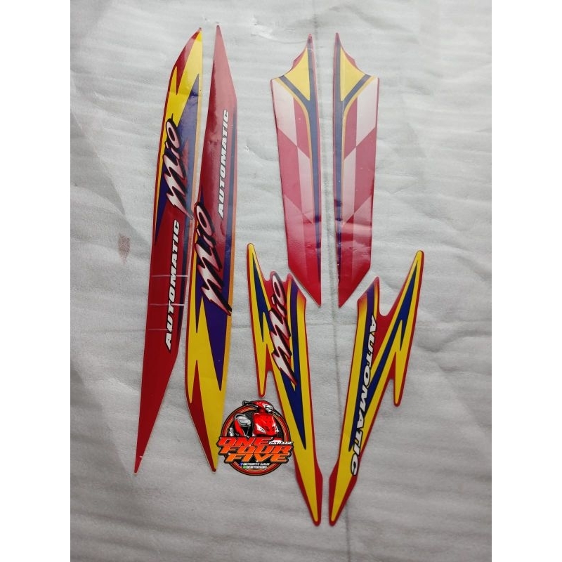 MERAH Mio sporty red 2004 flag chess sticker striping, original ...