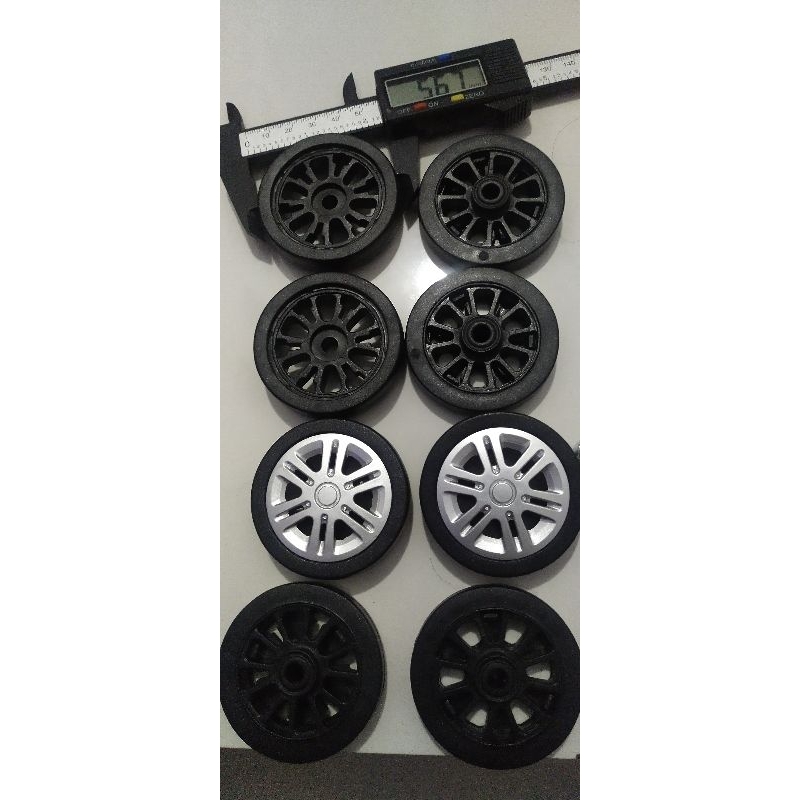 Double wheels 5,7 cm (contains 8 wheels & 4 axles) | Shopee Malaysia