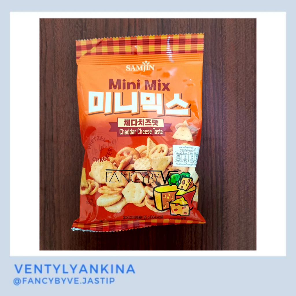 Samjin PRETZEL MINI MIX CHEDDAR CHEESE (ORIGINAL From BANGKOK) | Shopee ...