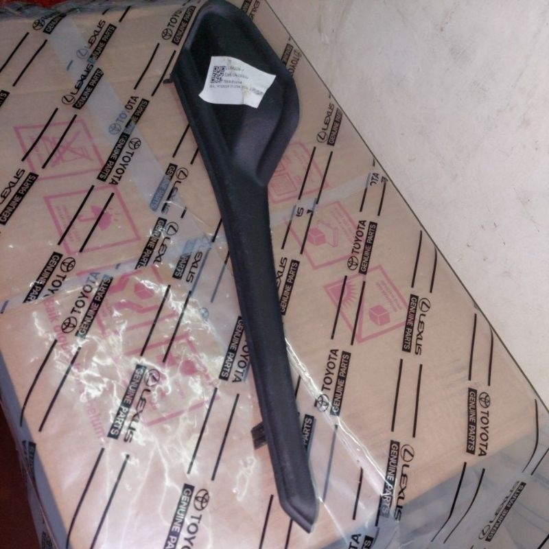 MESIN INNOVA REBORN ENGINE HOOD SIDE FENDER FR Seal 53867-0K030 LH ...