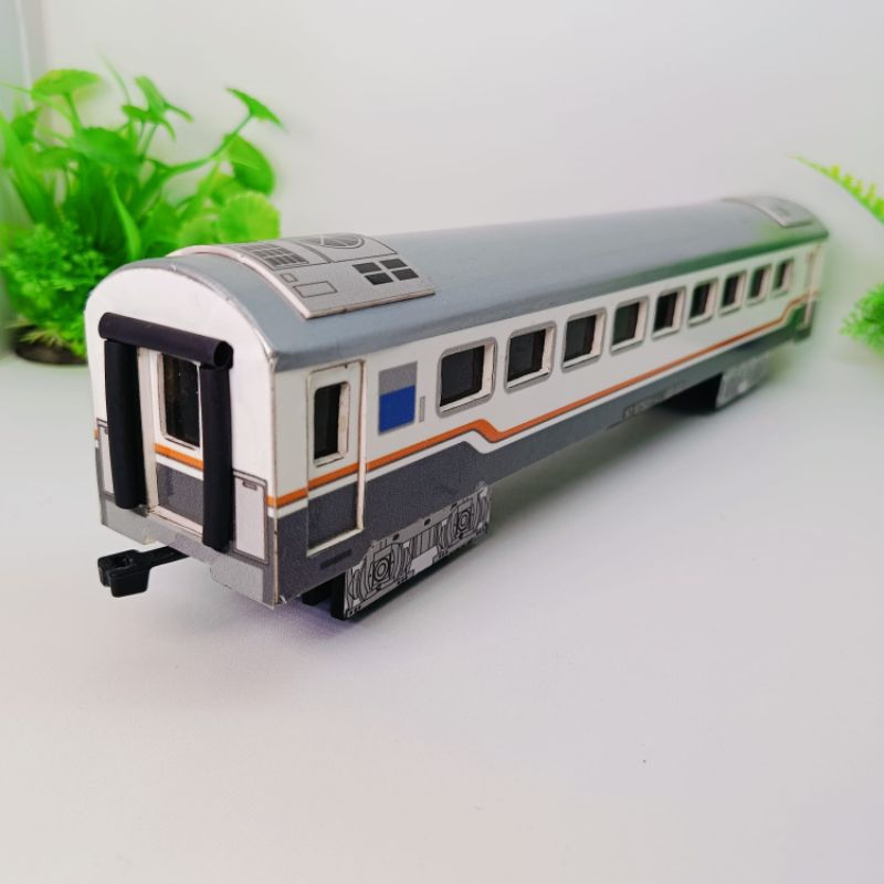 Miniature Animal Executive Train | Shopee Malaysia