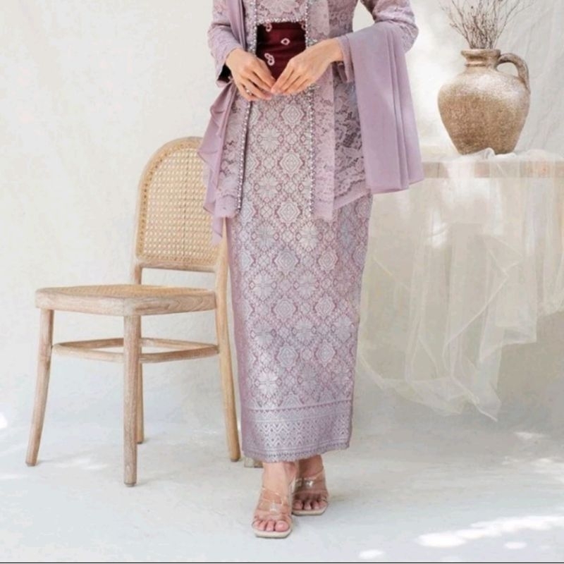 KEMEJA OFFICIAL BATIK - LAKSMI BATIK SHIRT AND SKIRT GRADUATION KEBAYA ...