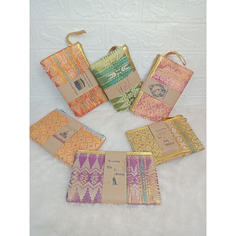 Souvenir box songket wallet/Souvenir wedding Souvenir | Shopee Malaysia