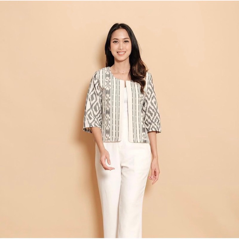Outer White Toraja Woven | Shopee Malaysia