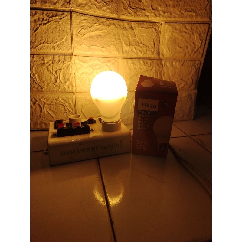 CAHAYA Volto LED BULB LIGHT 5 10 15 WATT YELLOW LIGHT WARM WHITE 3000K ...