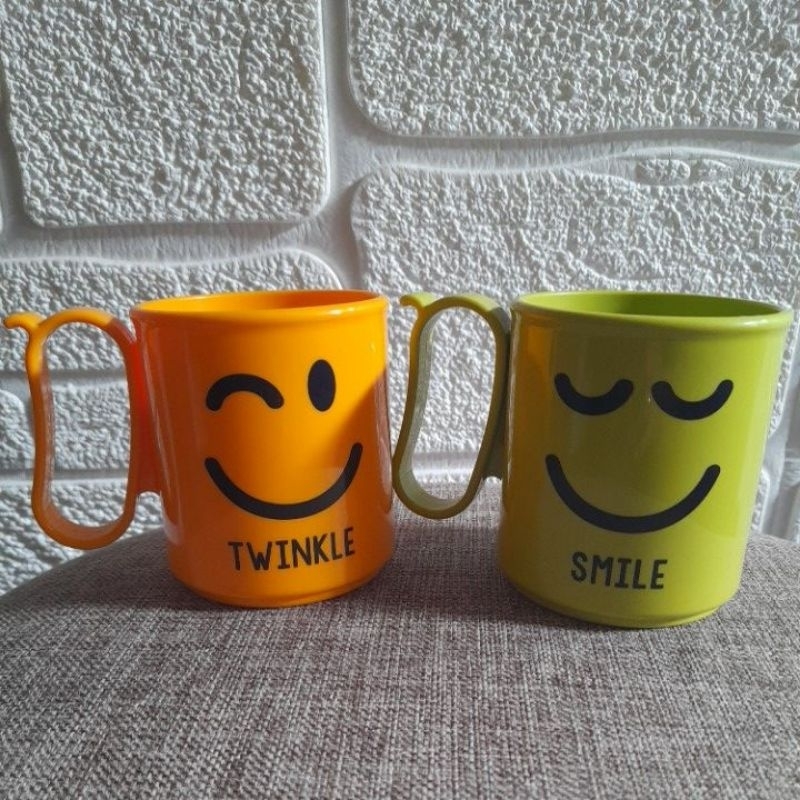 Original Tupperware Mug || Tupperware glass || Tupperware Emoticon Mug ...