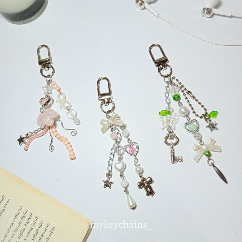GANTUNGAN HP Keychain beads | Jellyfish keychain | For kolbuk or Cute ...