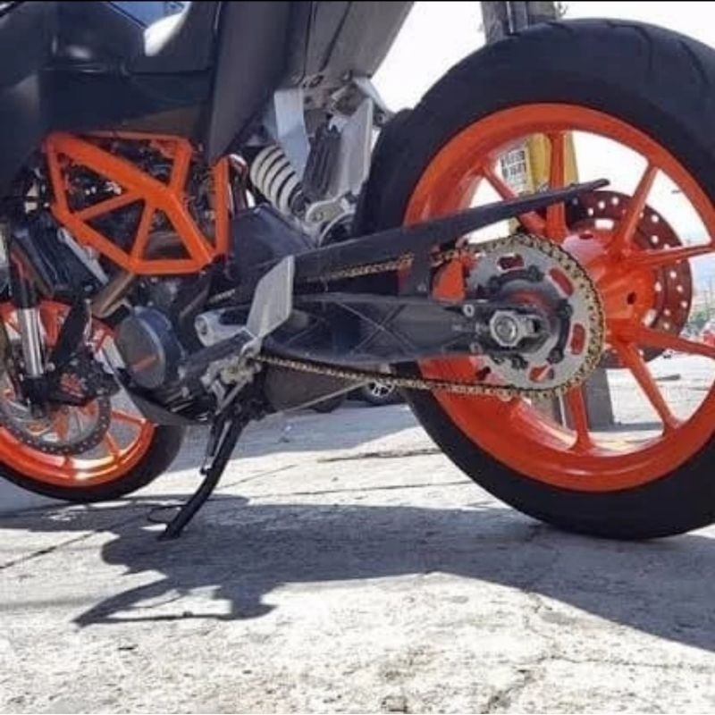KTM DUKE RC 200 CHAIN TYPE 520 H - 110 L | Shopee Malaysia