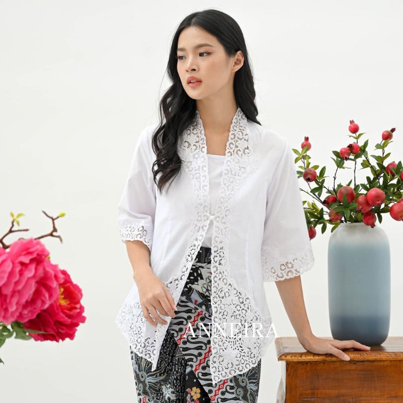 PUTIH Modern White KEBAYA Long Sleeve 3/4 (MARY) | Shopee Malaysia