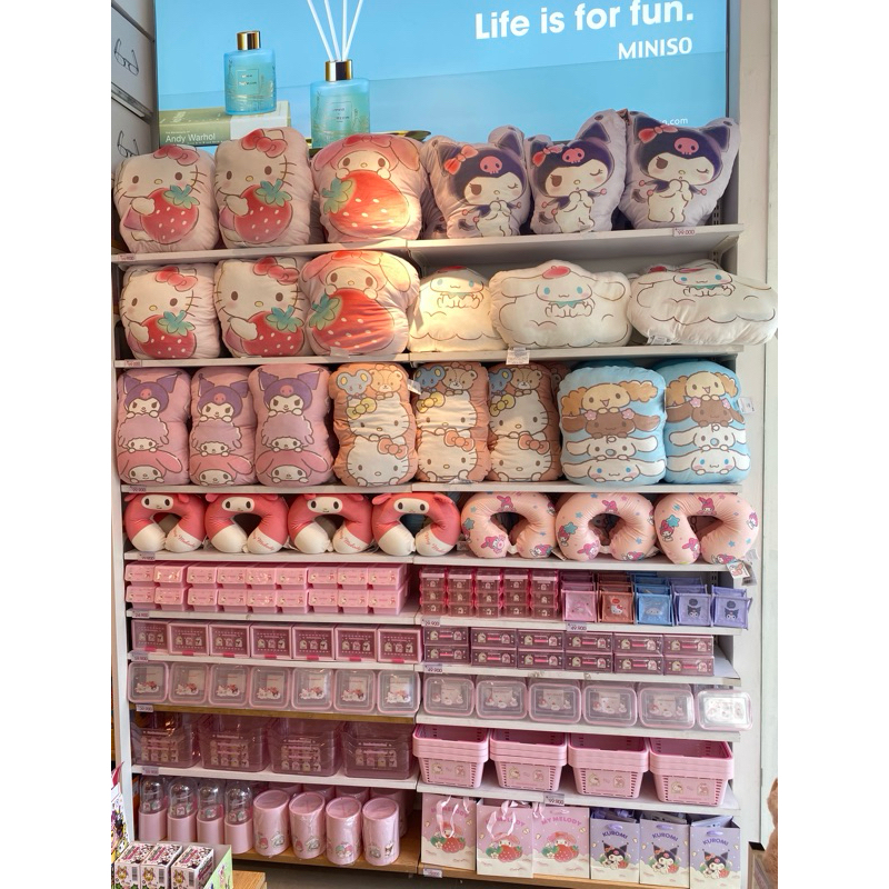 Miniso x sanrio Collection/sanrio pillow Doll/u pillow sanrio/sanrio ...
