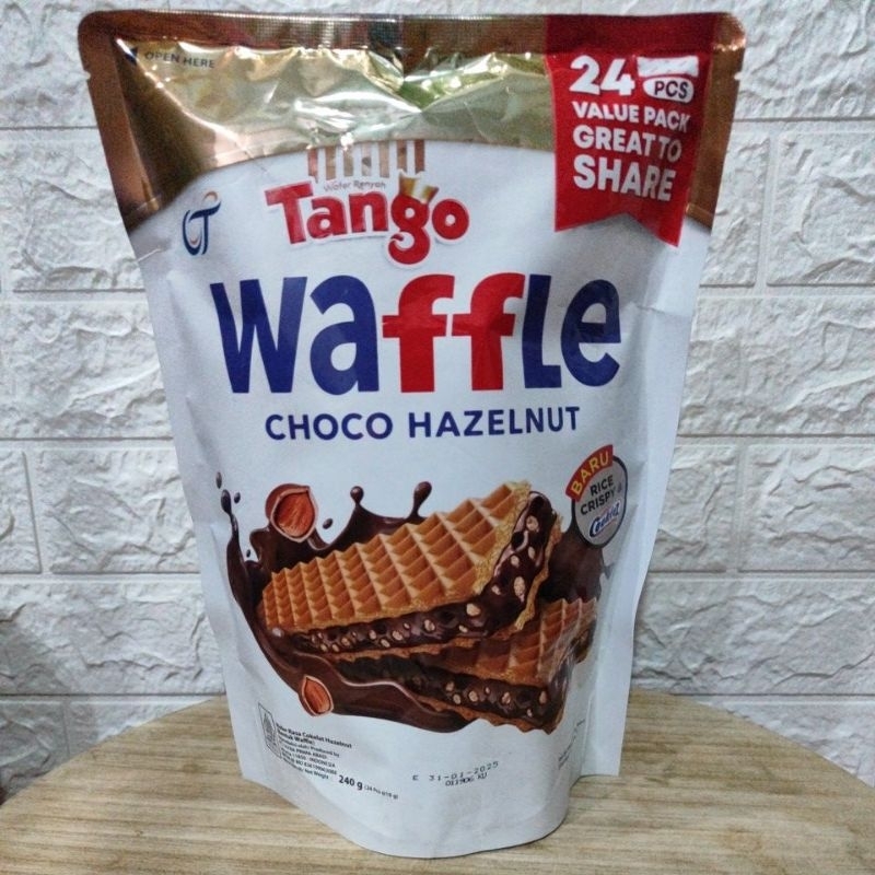 Tango Waffle Choco Hazelnut in 240gr Pouch packaging | Shopee Malaysia