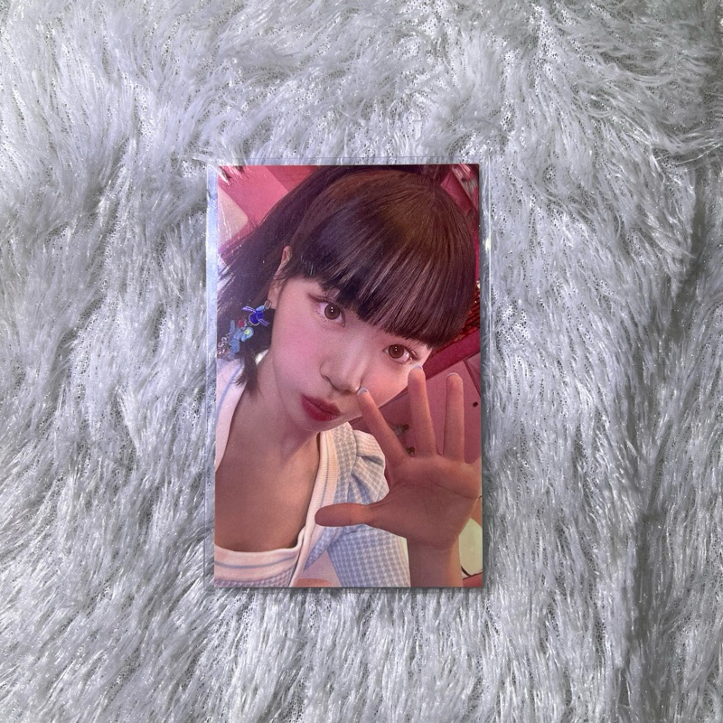 Official PC Photocard Chaewon LE SSERAFIM Benefit Luckydraw Tower ...