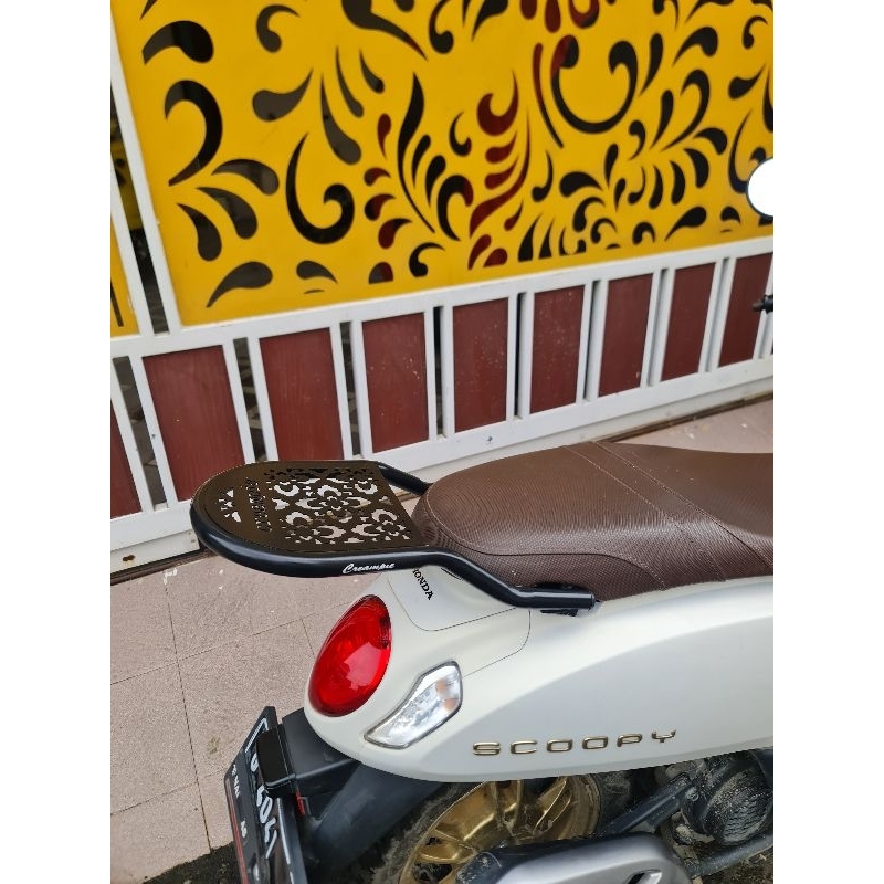 Brecket BOX SCOOPY STAND BOX SCOOPY CREAMPIE | Shopee Malaysia