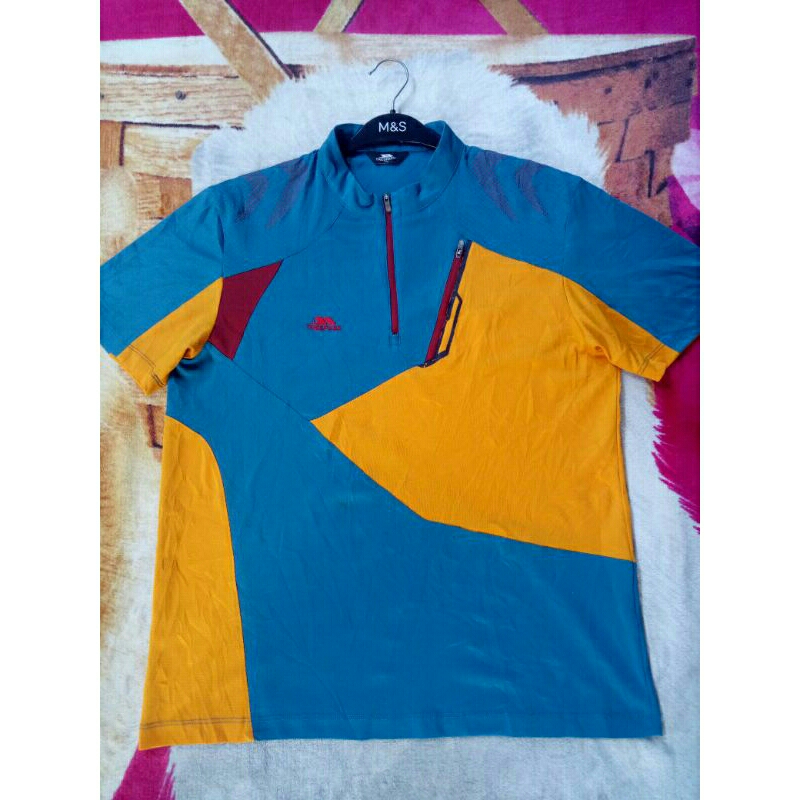 Trespass brand zipper Sports T-Shirt size M | Shopee Malaysia