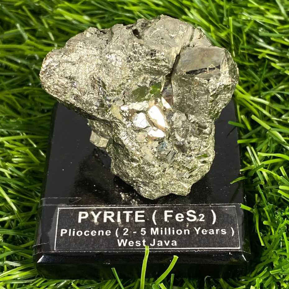 156gr Pyrite Mineral - Pyrite Gems Collection | Shopee Malaysia