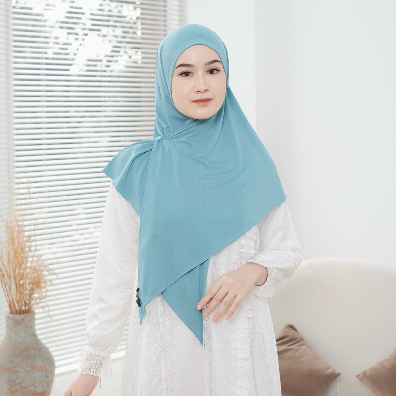 Instant Triangle Jersey Hijab Malaysia instant Triangle Jersey Hijab Malaysia Daily Covering ...
