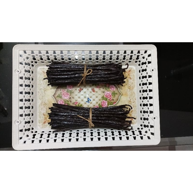 Vanilla Beans Grade B Variations 500 gr, 50 gr and 100 gr Vanilla ...