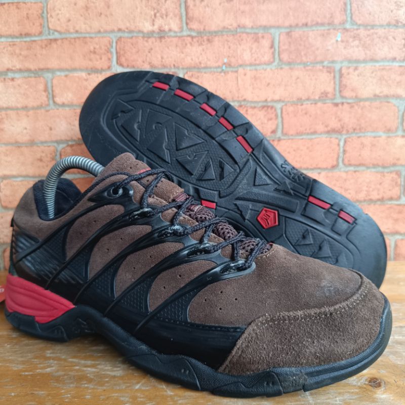 Kolon Sport Outdoor Shoes Size 40 | Shopee Malaysia