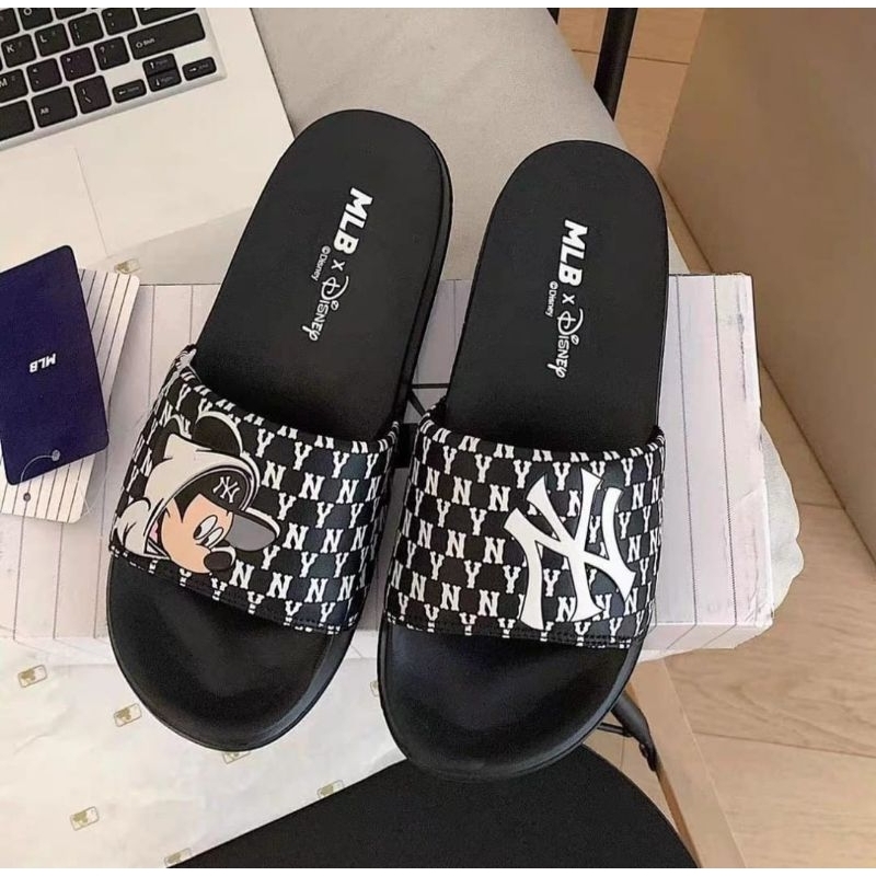 Mlb x Disney NY Yankees Slide Sandals Black White | Shopee Malaysia