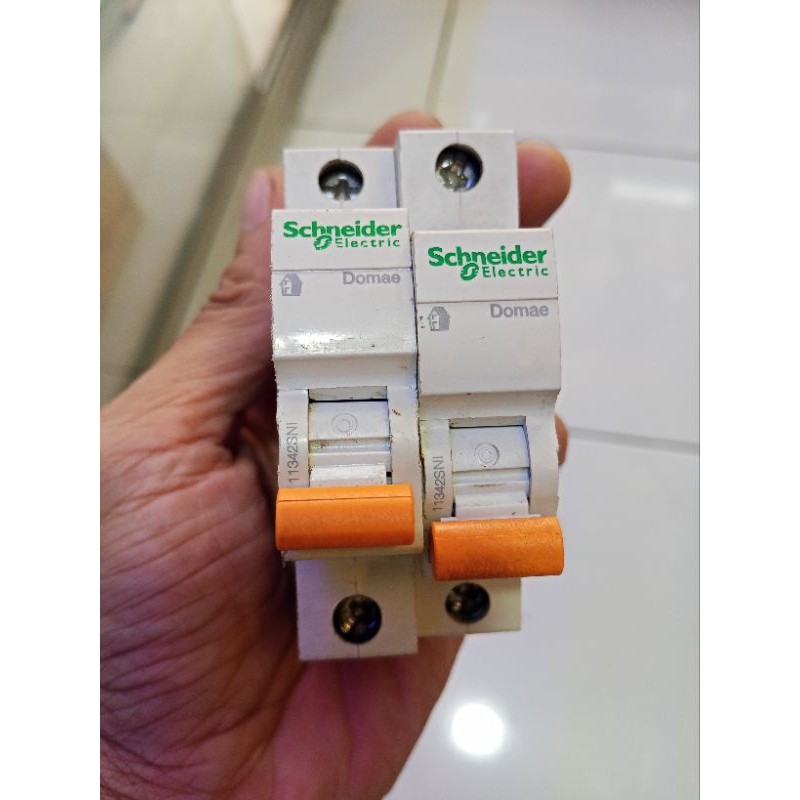 Mcb 1 PHASE SCHNEIDER 16A PRAYER | Shopee Malaysia