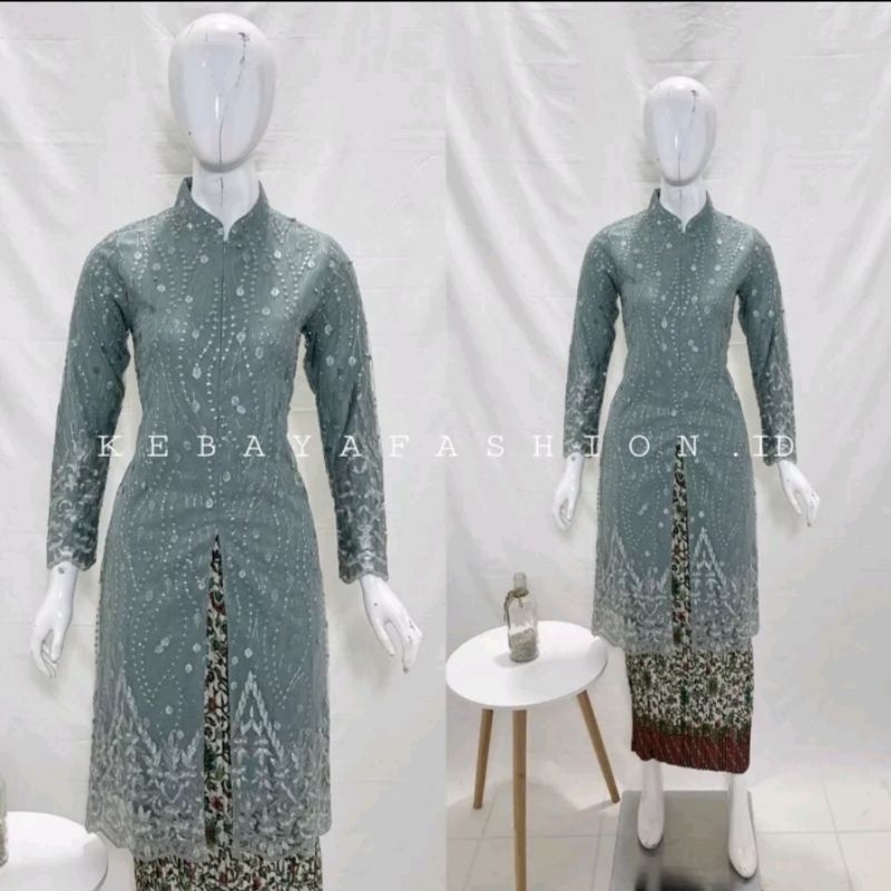 Modern Kebaya \ Tunic Kebaya \ Brocade Kebaya Set \ Brocade Kebaya ...