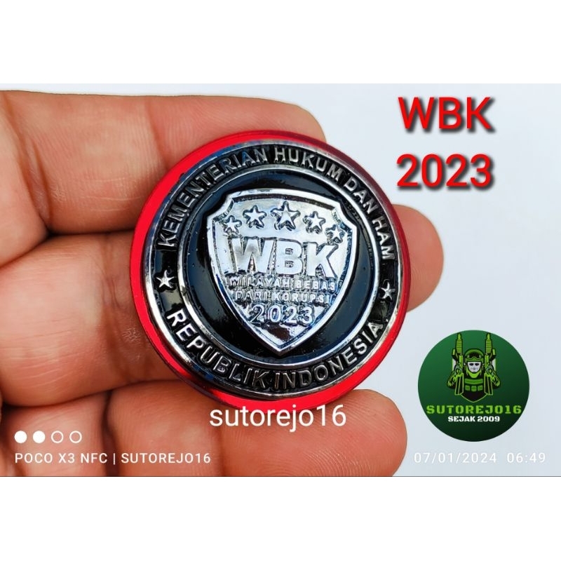 MERAH Wbk pin 2023 kemenkumham ri convex red mica acrylic mirror ...