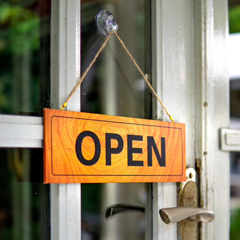 KAYU Open Close Sign For Cafe - Hanging Reversible Open Close Sign For ...