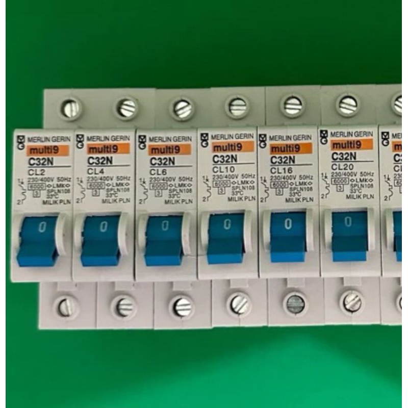 MCB 1 Phase Merlin Gerin C32N 2A to 20A | Shopee Malaysia