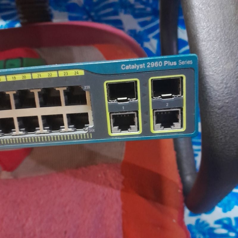 Switch hub Cisco catalyst 2960 plus | Shopee Malaysia