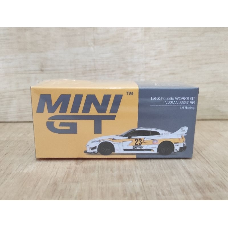 Mini GT No. 528 LB Silhouette Works GT Nissan GT-R R35 | Shopee Malaysia