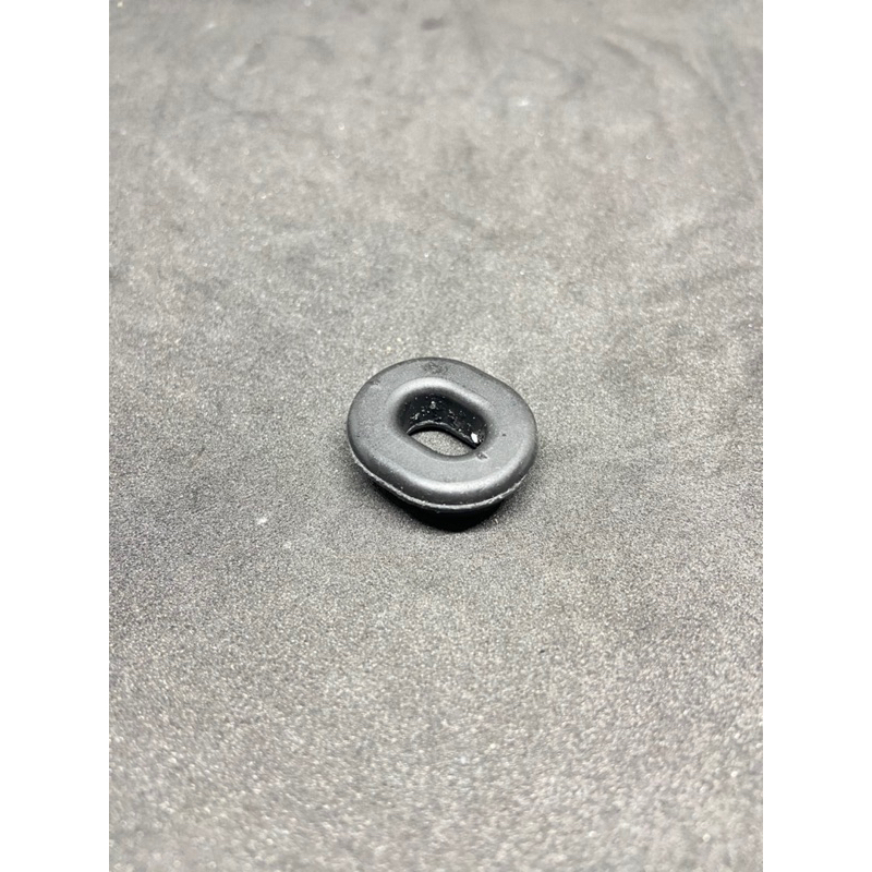 Oval body rubber universal yamaha body grommet rubber | Shopee Malaysia