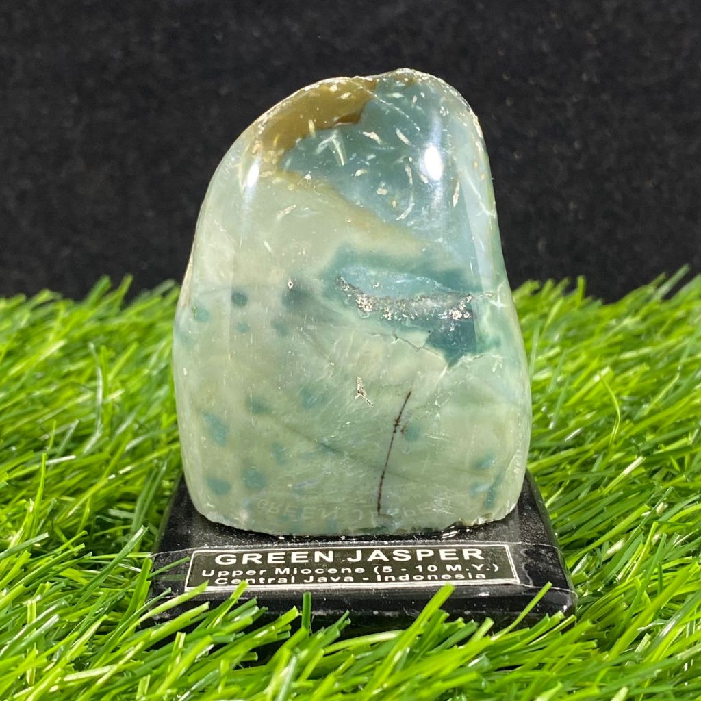 142gr Natural Green Jasper - Jasper Collection Stone - Gems Collection ...