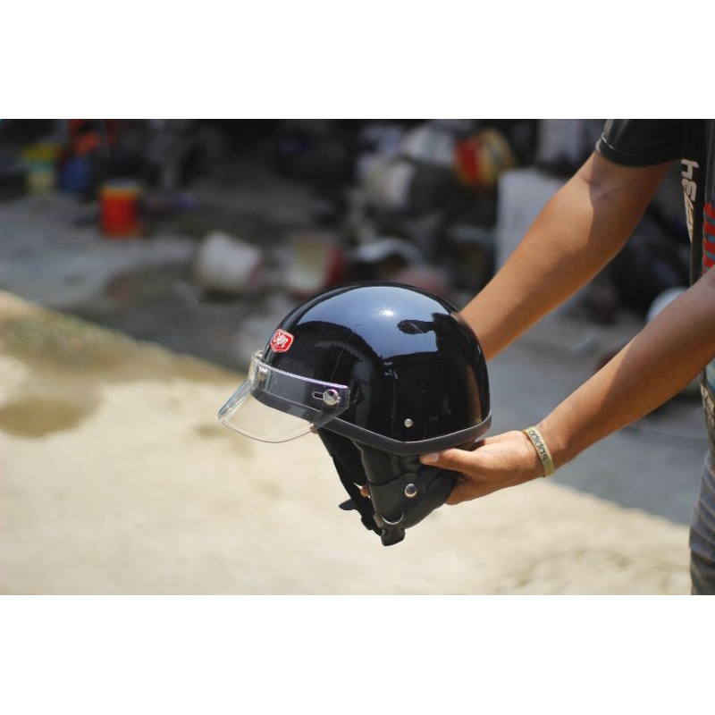 JAPAN VINTAGE STYLE BLACK CHIPS HELMET | Shopee Malaysia