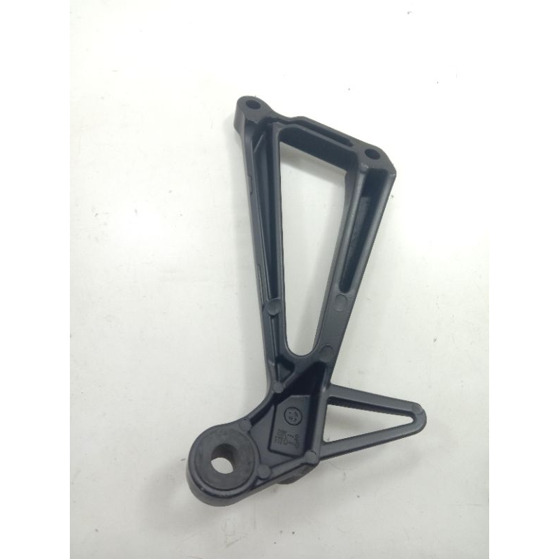 Original R25 rear footstep mount removed | Shopee Malaysia