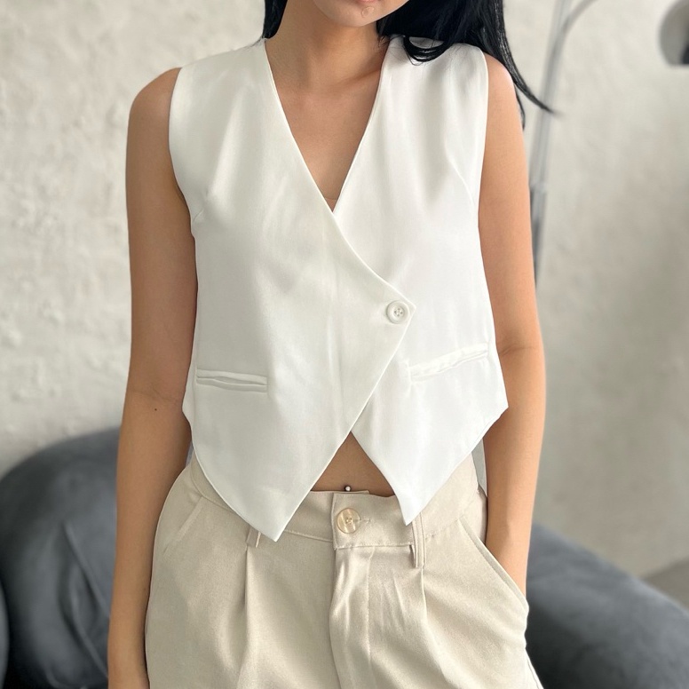 Shopee 33 ASOKA Carmen Vest 73 Vest Women's Top Crop Vest Sleeveless ...