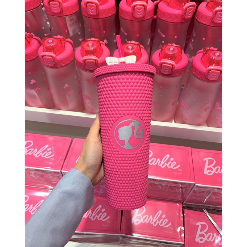 Miniso x barbie tumbler pink with straw 700ml limited edition / miniso ...