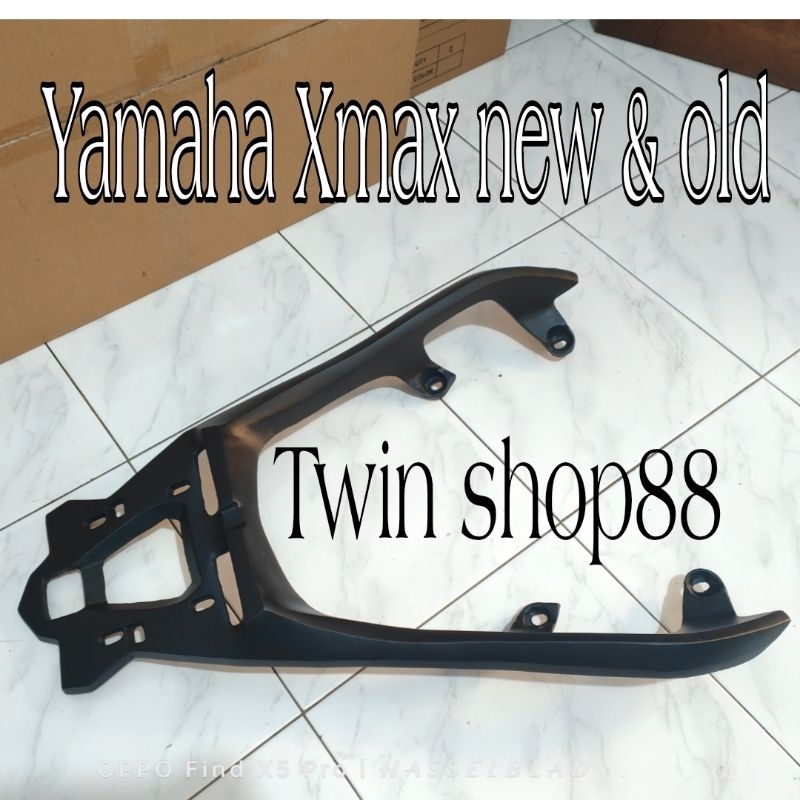 Kmi Xmax 250 new & old Box Bracket / Yamaha Xmax 250 old & new Box ...
