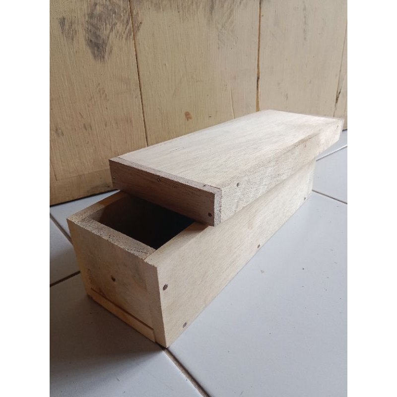 Klanceng bee box / honey bee cultivation box bee hive bee house ...