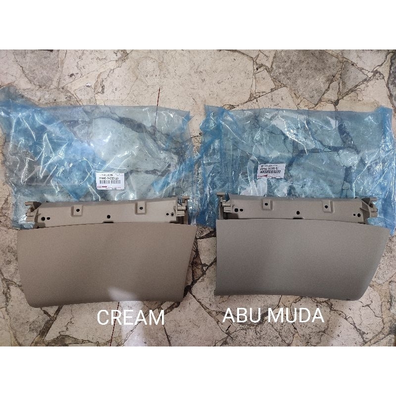 Close the top drawer of the old innova, original light gray dashboard ...