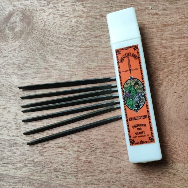 Slim Taper Triangle File 1 box contains 12 pieces | Shopee Malaysia