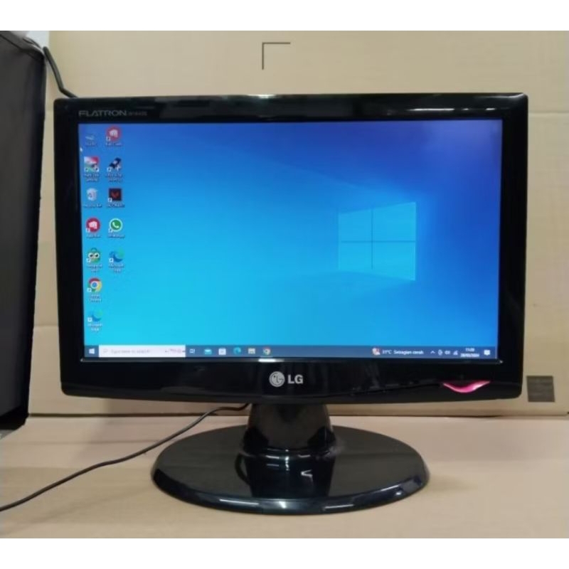 Super smooth LG 16 inch monitor | Shopee Malaysia