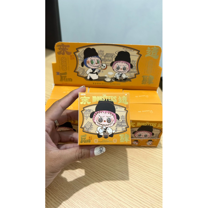 Badge Blind Box Pin Labubu Original Popmart | Shopee Malaysia