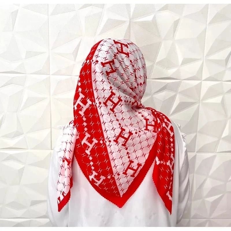 MERAH PUTIH Herms Red And White SERIES Red And White Rectangular HIJAB ...