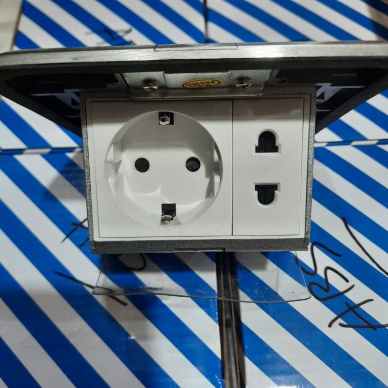 Ground socket floor socket + universal | Shopee Malaysia
