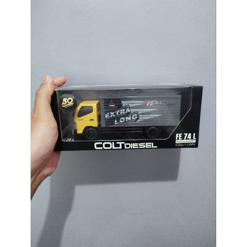 Diecast Miniature truck Mitsubishi fuso canter colt diesel special ...